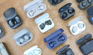 How to Put On And Wear Earbuds Properly | Step by Step Guide